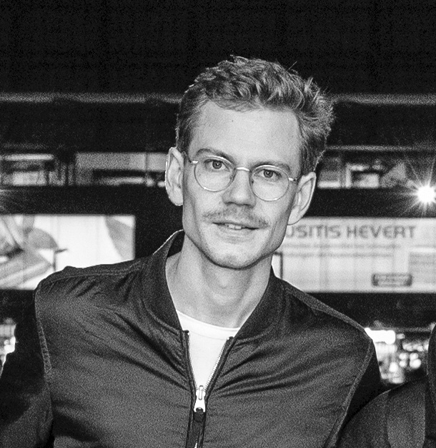 Peter Hammarbäck - Tidningen Vi